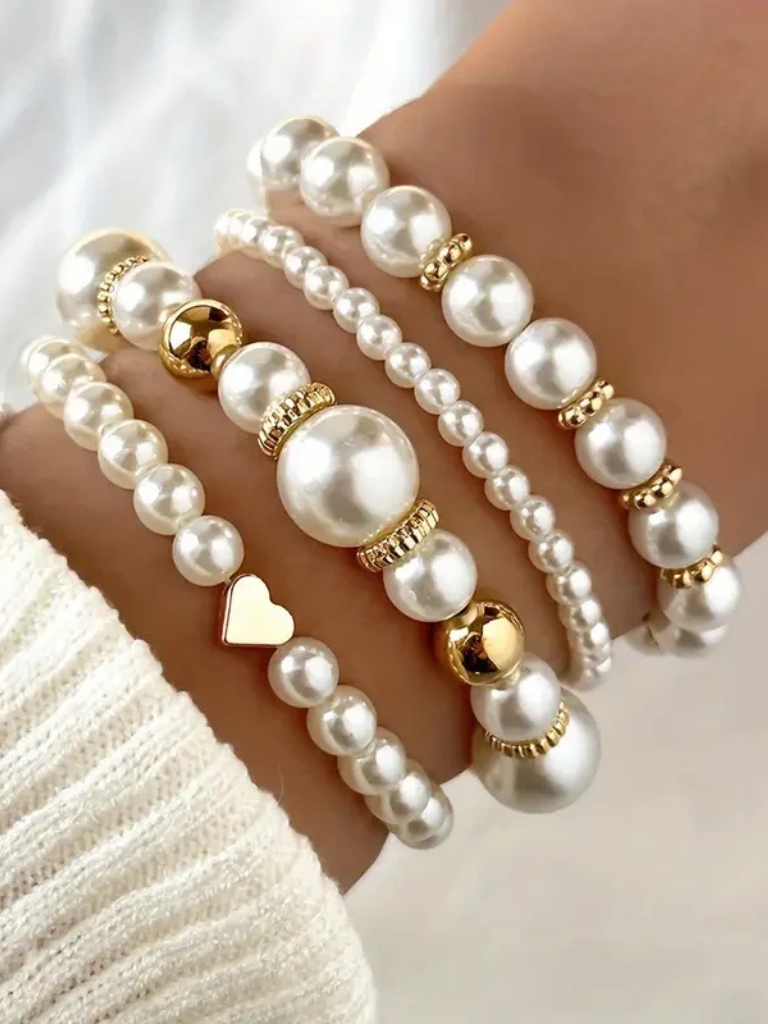 AMAR PEARL BRACELET DUO – emmaolivia-boutique